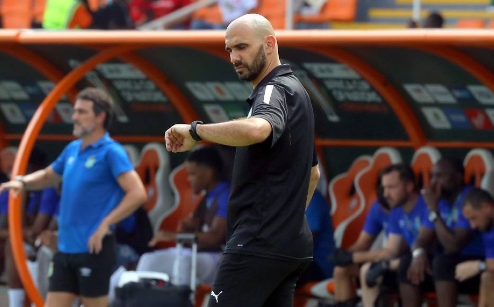 Regragui perd sur un nouveau terrain, celui de la communication - Le ...