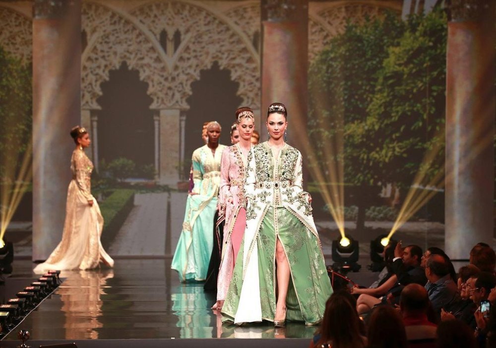 Caftan Week 2025 : Un voyage au cœur du Sahara à travers la couture ...