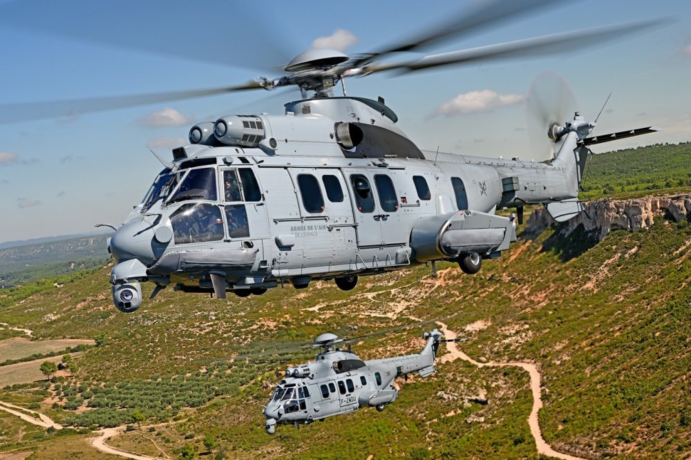 Le Maroc commande dix hélicoptères Airbus H225M - Le Matin.ma