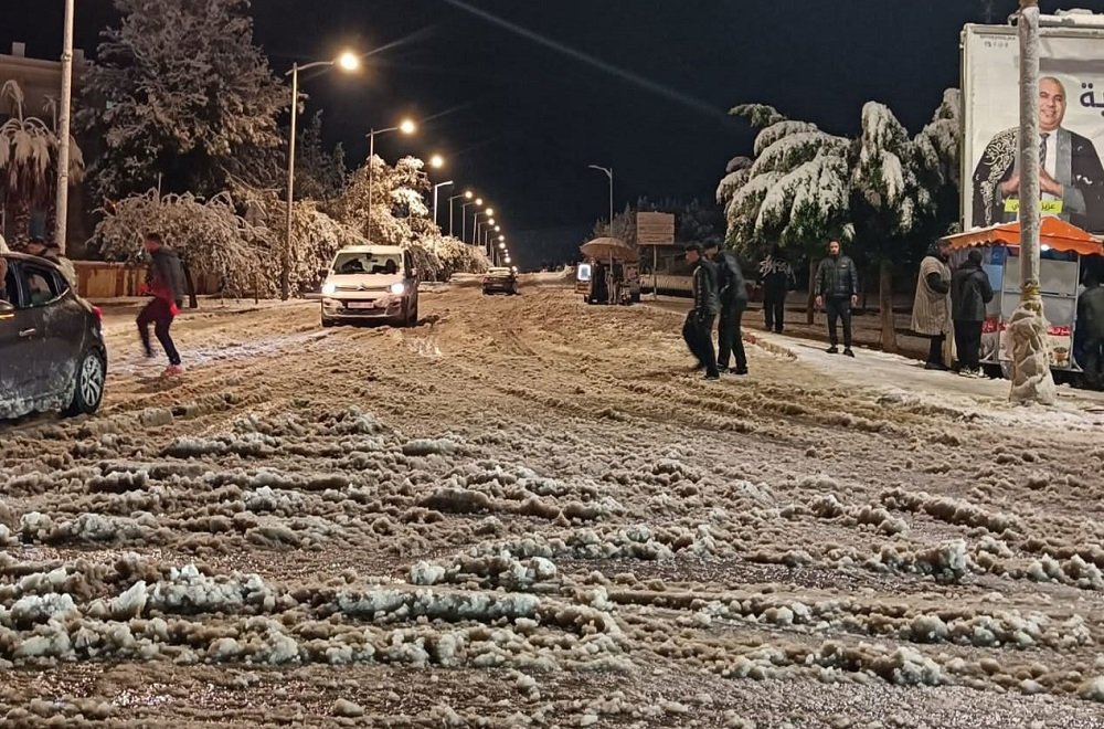La neige de retour à Oujda après plusieurs années d'absence - Le Matin.ma