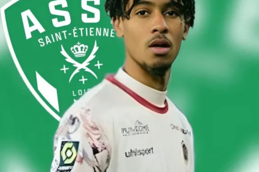 Ligue 2 : Saint-Étienne s'offre le jeune milieu marocain Adam Baallal ...